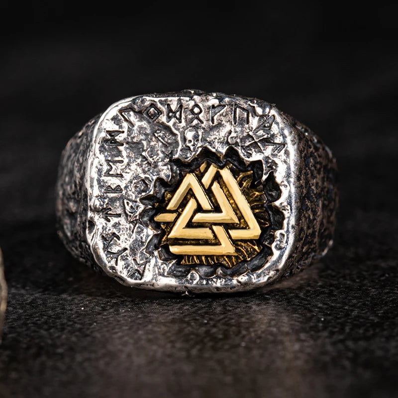 Anel Valknut: Rochas e Runas
